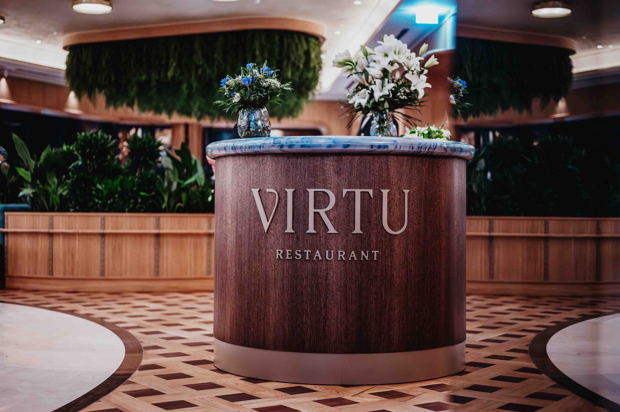 Dining at Restaurant Virtu, a unique experience - Budapest Travel Tips